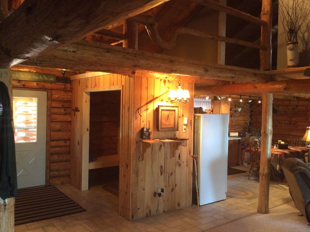 Rustic log cabin with large loft 3 total bedrooms rustic log railings ...