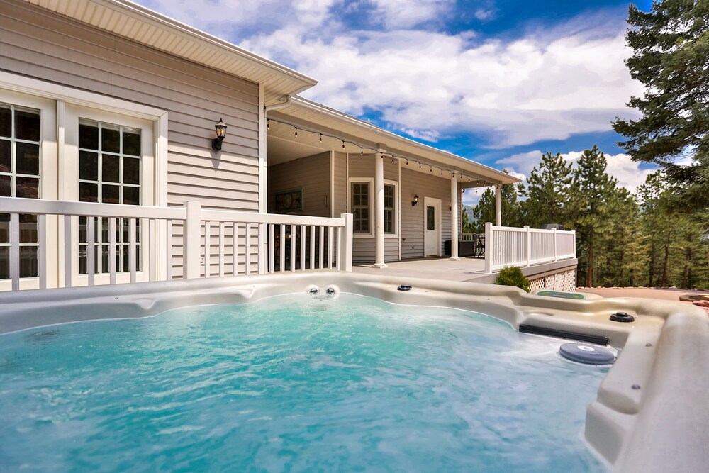 Woodland Escape~Modern Victorian~3 Acres of CO Mountain Living Min ...