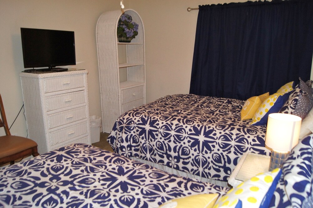 Sea Cloisters II Ocean Front Beach Retreat - North Myrtle Beach | Stayz