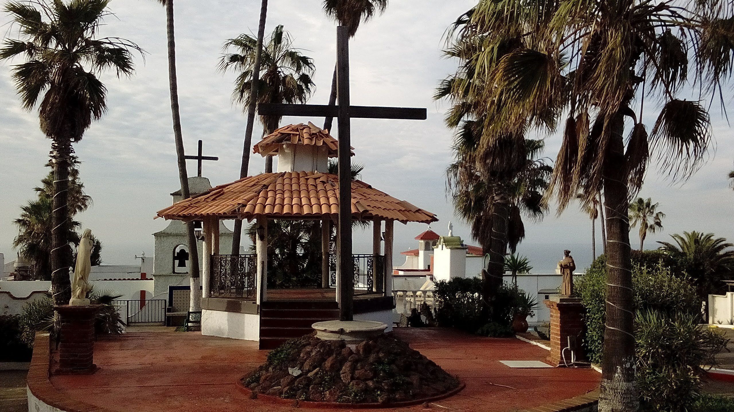 HOTEL CALAFIA ROSARITO: Precios, promociones y comentarios | Expedia.mx