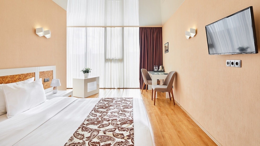 Iveria Inn Tbilisi in Tbilisi | Best Rates & Deals on Orbitz