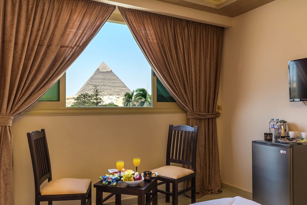 Panorama Pyramids Inn in Cairo | Best Rates & Deals on Orbitz