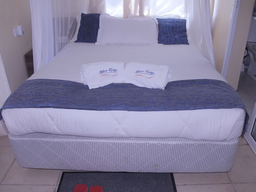 Rusinga Blue Ridge Hotel, Mbita: Room Prices & Reviews | Travelocity