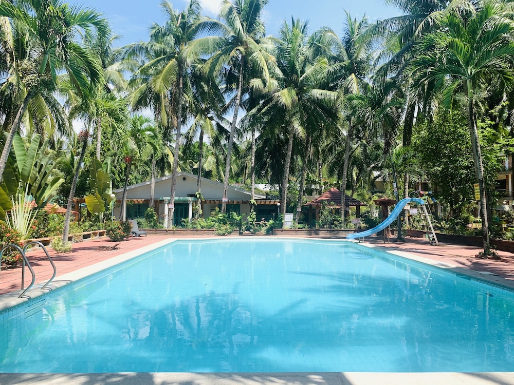 Villa Soledad Beach Resort in Bolinao | Best Rates & Deals on Orbitz