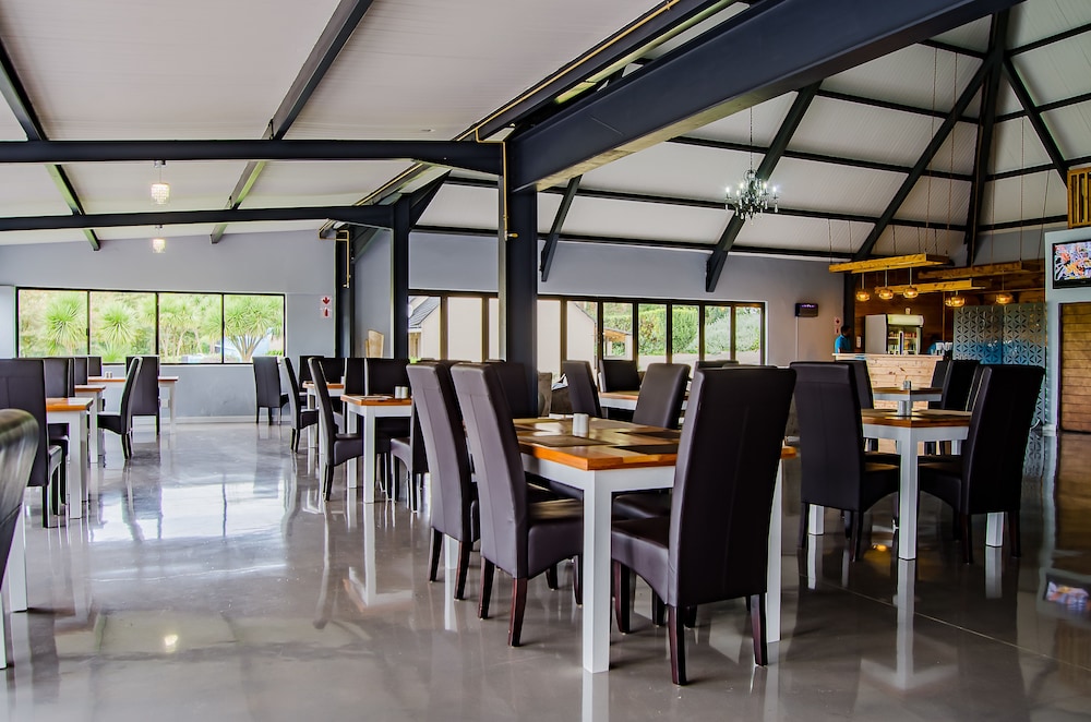 Mount Shekinah Country Hotel in Balgowan | Best Rates & Deals on Orbitz