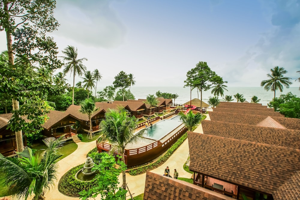 Khanom Cabana Beach Resort in Khanom | Best Rates & Deals on Orbitz