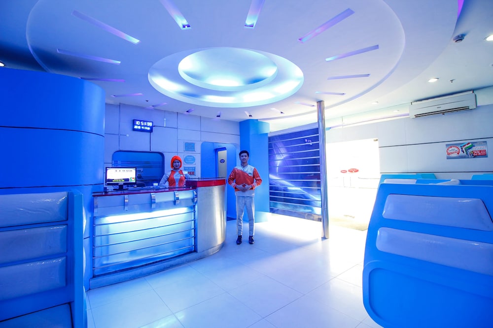 Astrotel Monumento in Manila | Best Rates & Deals on Orbitz