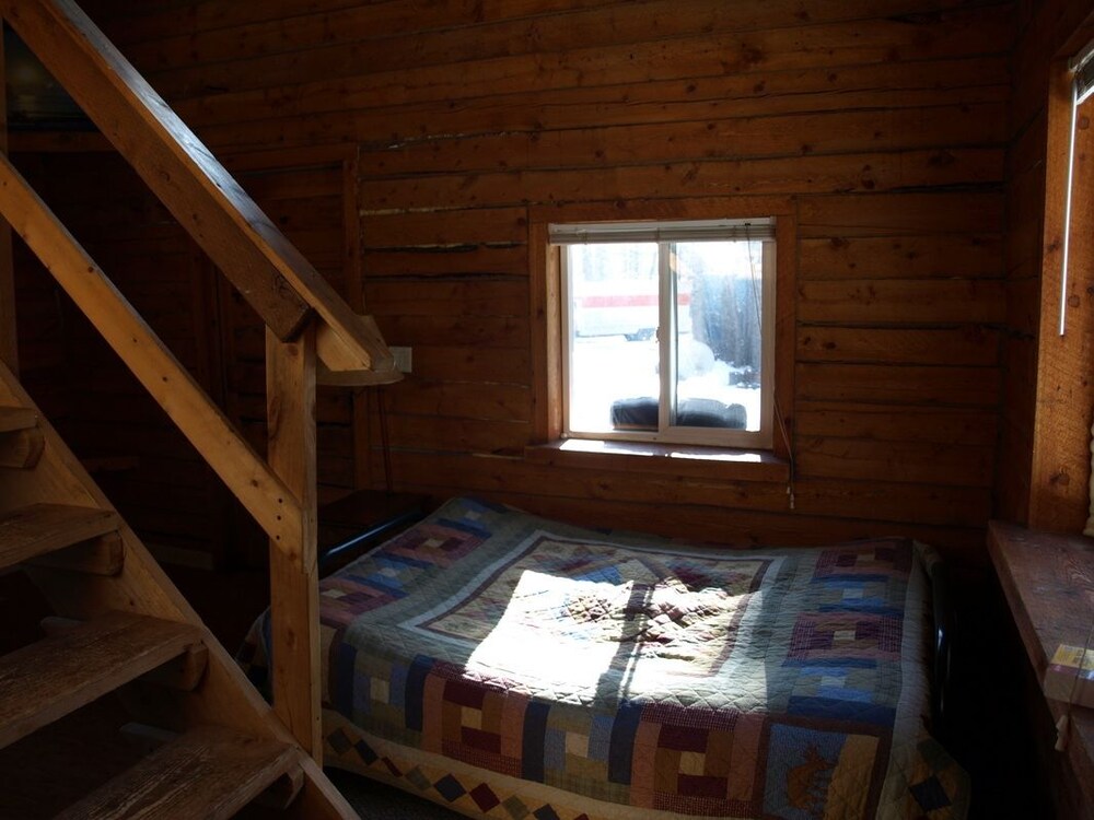 Brown Bear Saloon and Hotel in Anchorage | Best Rates & Deals on Orbitz