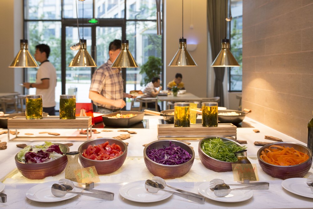 Q-Box Hotel Shanghai Sanjiagang in Shanghai | Best Rates & Deals on Orbitz