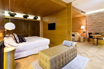 Hotel España Ramblas, Barcelona: $200 Room Prices & Reviews | Travelocity