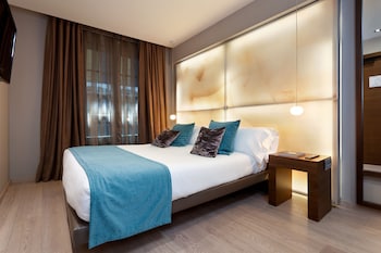 Hotel España Ramblas, Barcelona: $220 Room Prices & Reviews | Travelocity