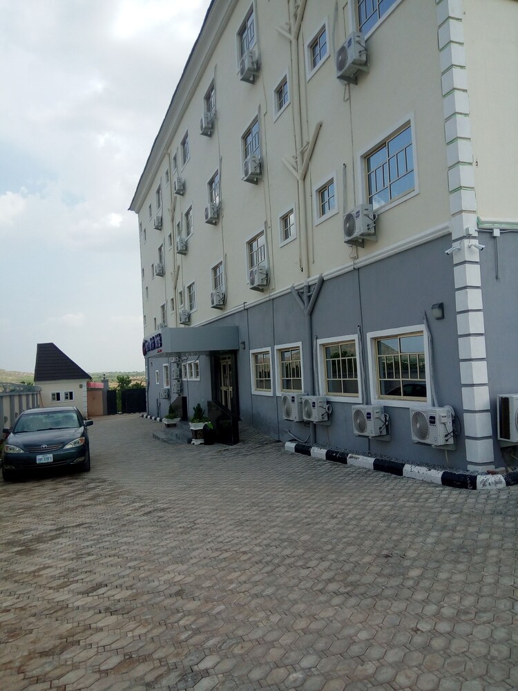 Peace Media Hotels in Abuja | Best Rates & Deals on Orbitz