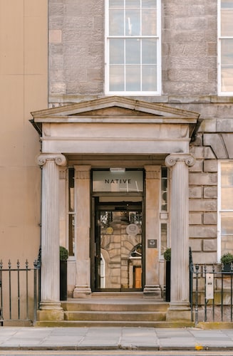 Top Hotels in Edinburgh from $25 - Save on Edinburgh Hotels - Expedia