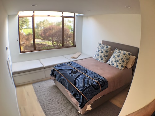 Ocean View Spa House - Bodega Bay, CA