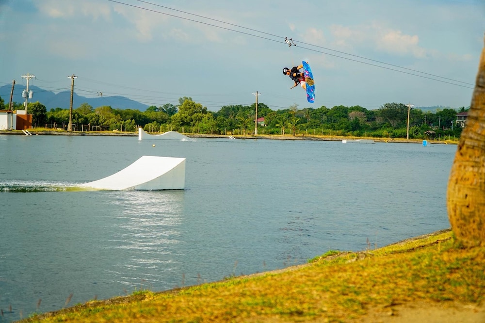 Lago de Oro Hotel & Wakepark, Calatagan: $68 Room Prices & Reviews ...