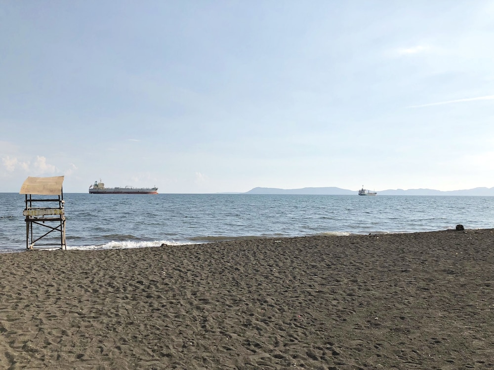 Filipina Beach Resort in Calaca | Best Rates & Deals on Orbitz