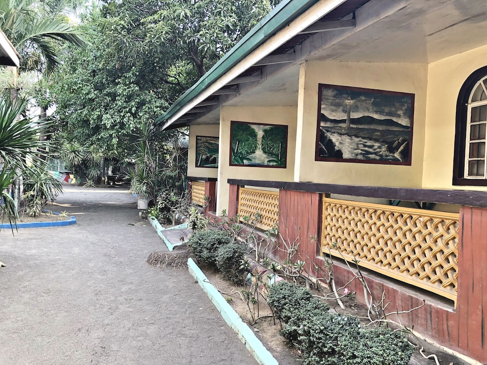 Filipina Beach Resort in Calaca | Best Rates & Deals on Orbitz