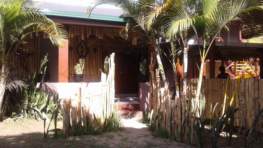 Outback Hotel Fiji: Deals & Reviews (Ba, FJI) | Wotif