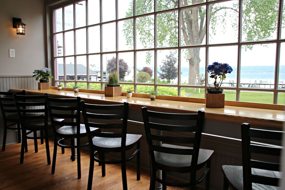 Plum Point Lodge in Himrod | Best Rates & Deals on Orbitz