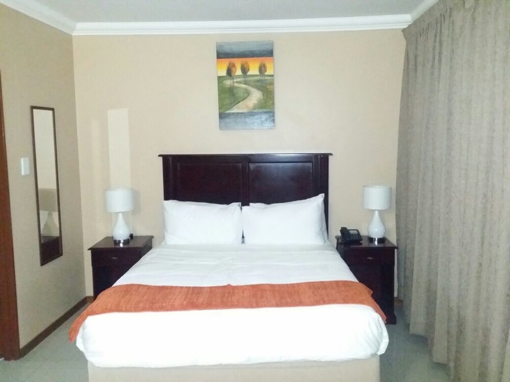 Vido Lodge and Conference Centre Plot 78, Polokwane: Room Prices ...