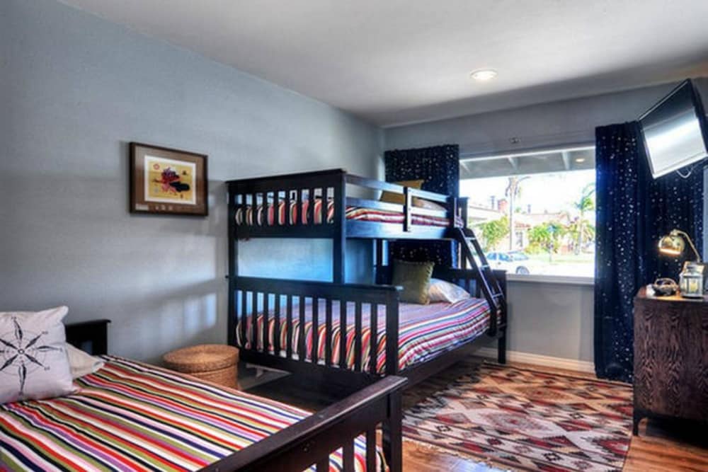 *Pool +Game Room + Disneyland Close**Guests Love It!* - Anaheim | Vrbo