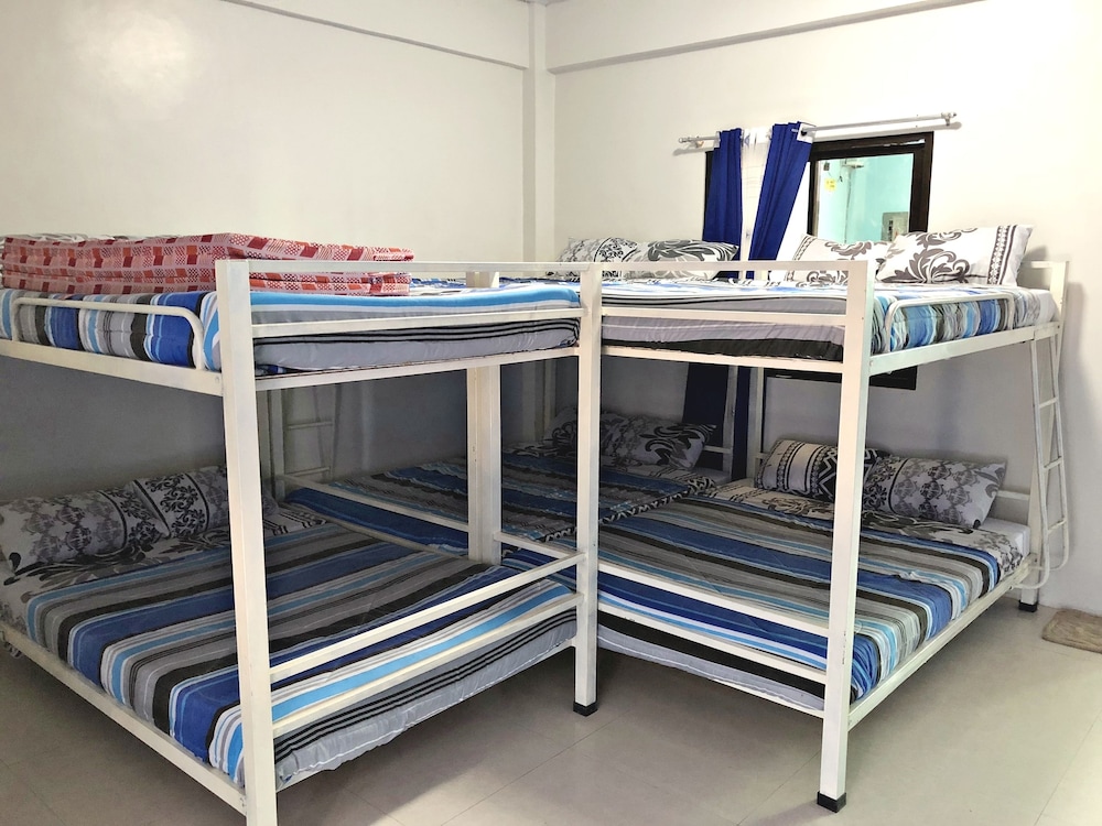 Antipolo Beach Haus Main: Deals & Reviews (San Juan, PHL) | Wotif