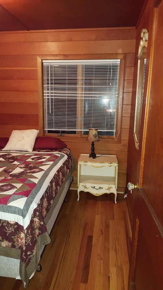 The Haystack House-Cannon Beach Oceanfront Home Steps to Haystack Rock ...