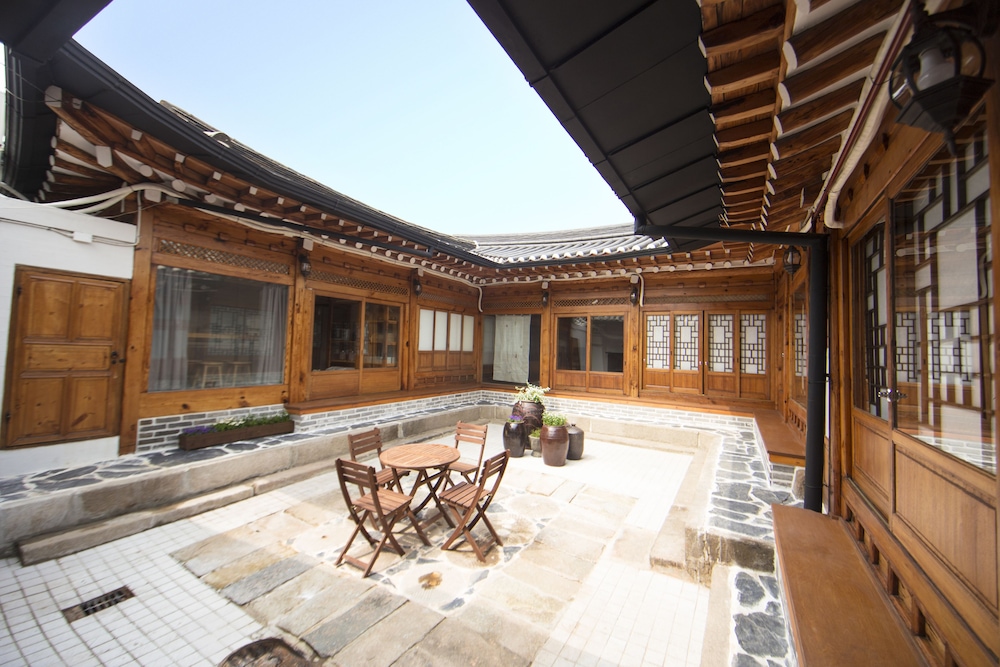 STAY256 Hanok Guesthouse in Seoul | Best Rates & Deals on Orbitz