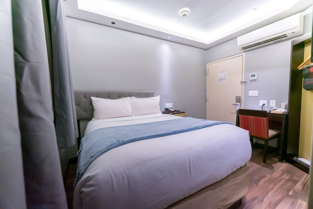 Madison LES Hotel in New York | Best Rates & Deals on Orbitz