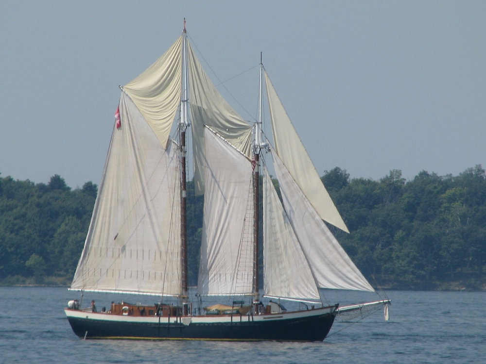 Thousand Islands cottage on the beautiful St. Lawrence River, marina ...