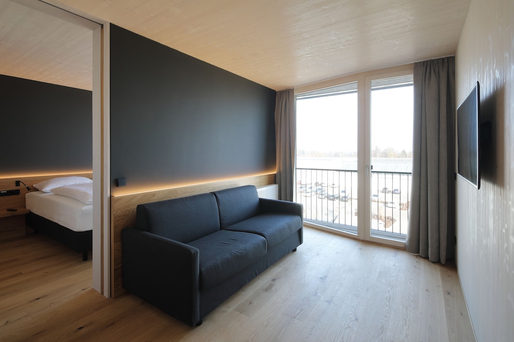 2nd Home Hotel: AU$163 Deals & Reviews (Nördlingen, DEU) | Wotif