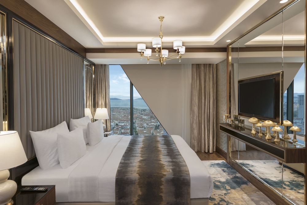 Elite World Grand Istanbul Kucukyali Hotel: AU$124 Deals & Reviews ...