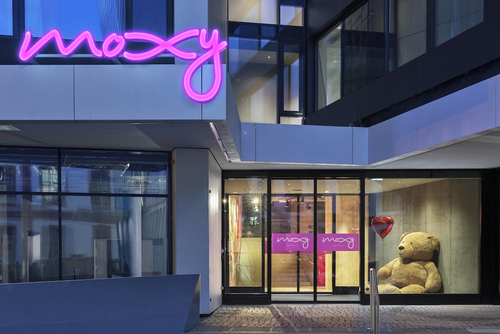Moxy Frankfurt City Center in Frankfurt | Best Rates & Deals on Orbitz