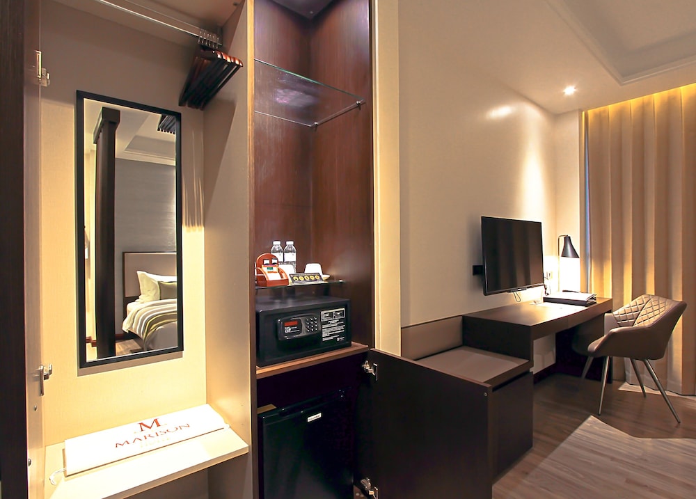 The Marison Hotel in Legazpi | Best Rates & Deals on Orbitz