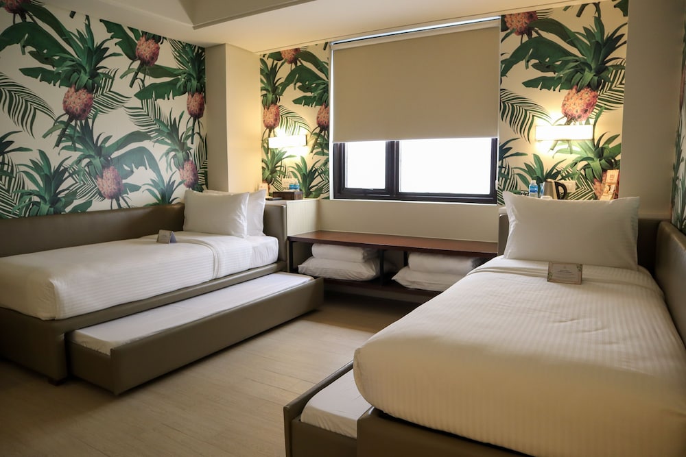 Brittany Hotel Global South in Manila | Best Rates & Deals on Orbitz