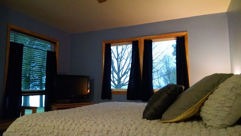 Serenity Aloft House - Seneca Lake House with Private Beach - Town of ...