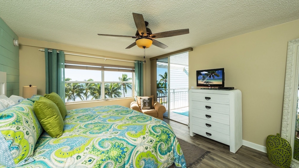 Beach House- Ocean & Beach View-Upgraded-Over 146 Five Star Reviews ...