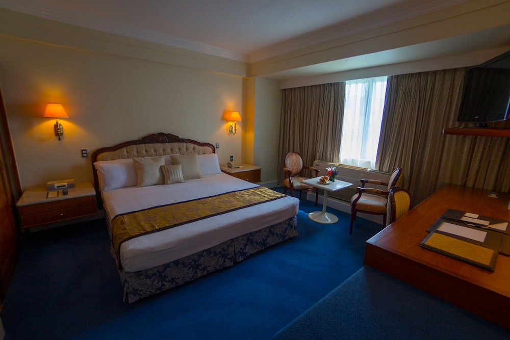 Manila Prince Hotel in Manila | Best Rates & Deals on Orbitz