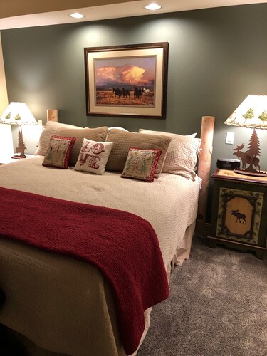 Quiet~2bd/3ba Perfect ~ Families/couples ~Sleeps 6 - Mammoth Lakes