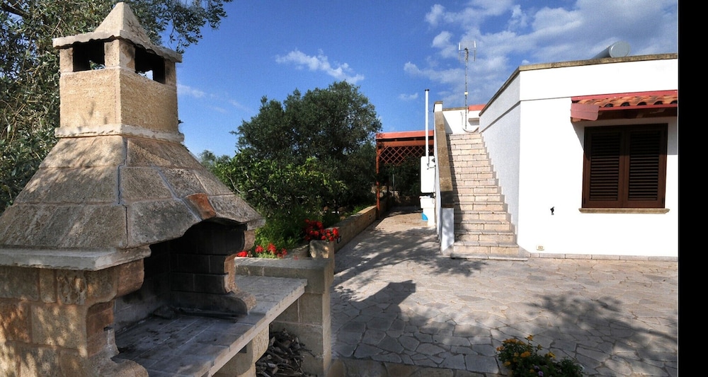 Ferienhaus in der Nähe des Meeres von Salento, tierfreundlich, max 6 ...