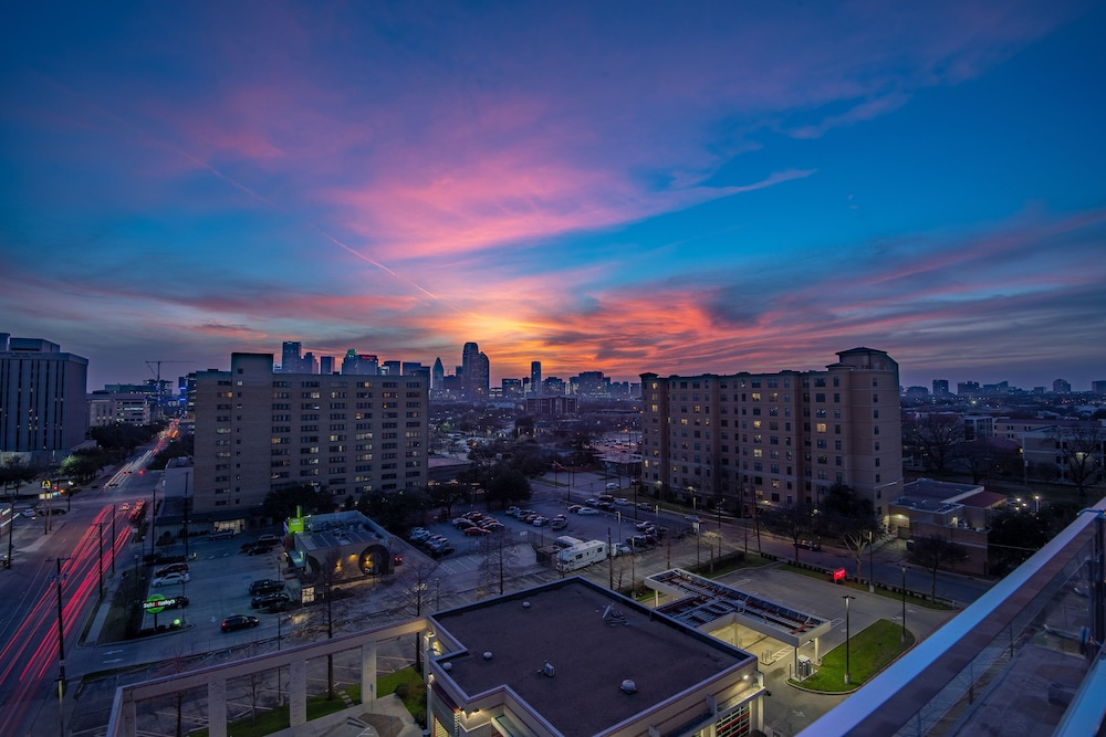 Element Dallas Downtown East in Dallas | Best Rates & Deals on Orbitz