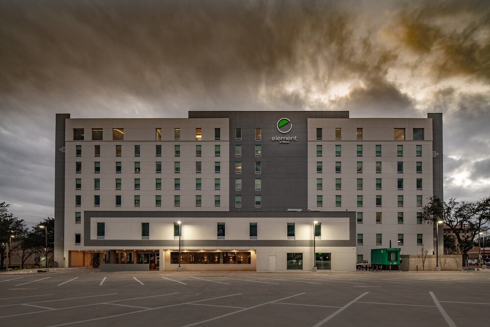 Element Dallas Downtown East in Dallas | Best Rates & Deals on Orbitz