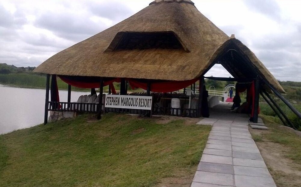 Stephen Margolis Resort in Harare | Best Rates & Deals on Orbitz