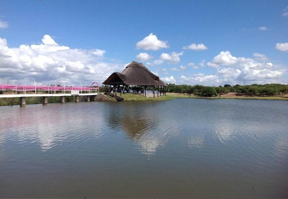 Stephen Margolis Resort: AU$132 Deals & Reviews (Harare, ZWE) | Wotif