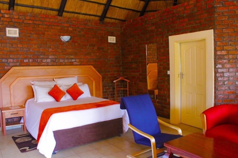 Stephen Margolis Resort, Harare: $76 Room Prices & Reviews | Travelocity