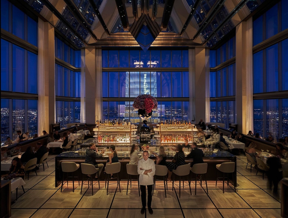 Four Seasons Hotel Philadelphia at Comcast Center in Philadelphia ...