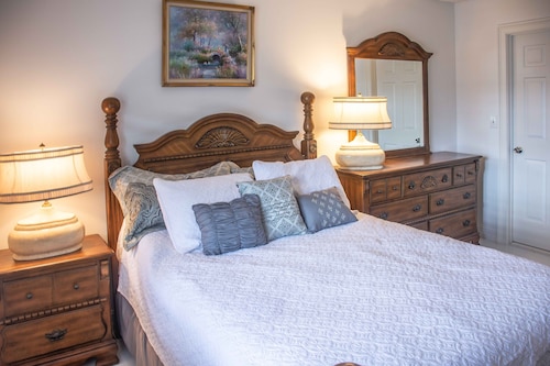Jupiter Bay Beach Condo - Jupiter, FL