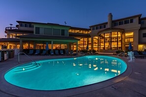 Book Seascape Beach Resort Monterey in Aptos | Hotels.com