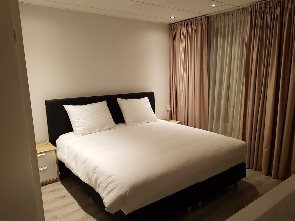 Hotel de Duif Lisse: AU$112 Rooms, Reviews & Deals (Lisse, NLD) | Wotif