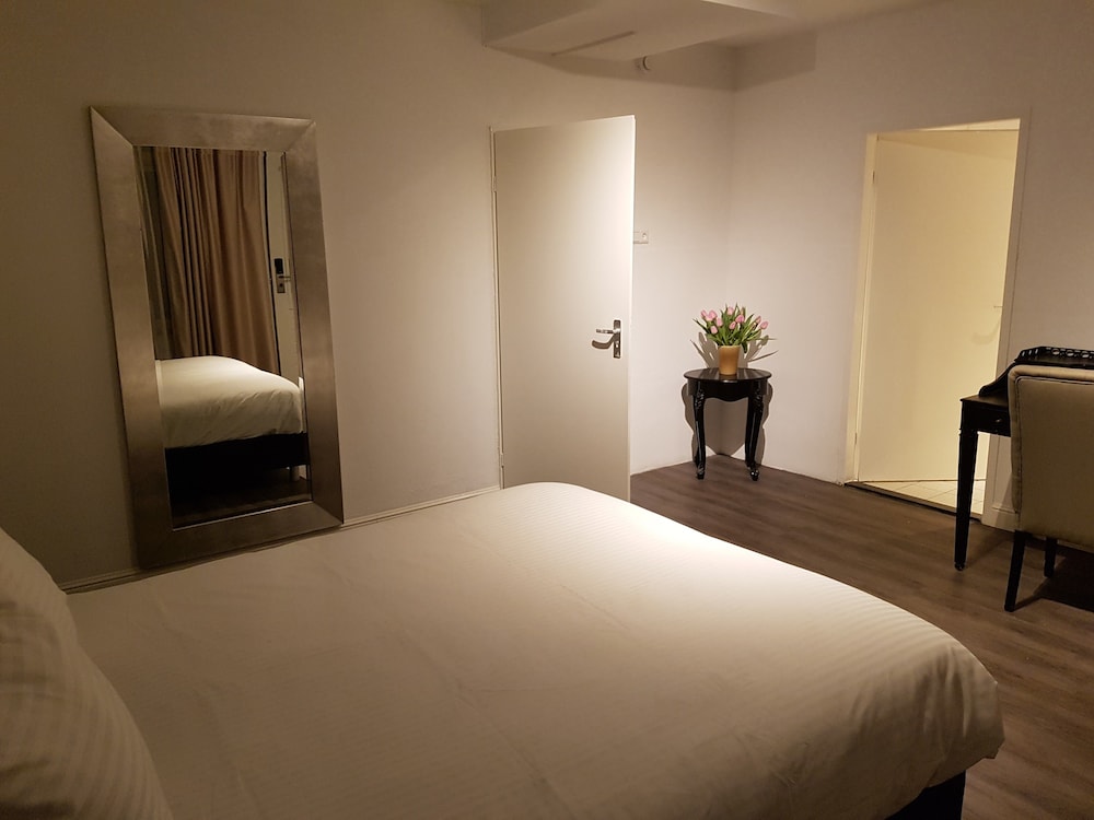 Hotel de Duif Lisse: AU$112 Rooms, Reviews & Deals (Lisse, NLD) | Wotif